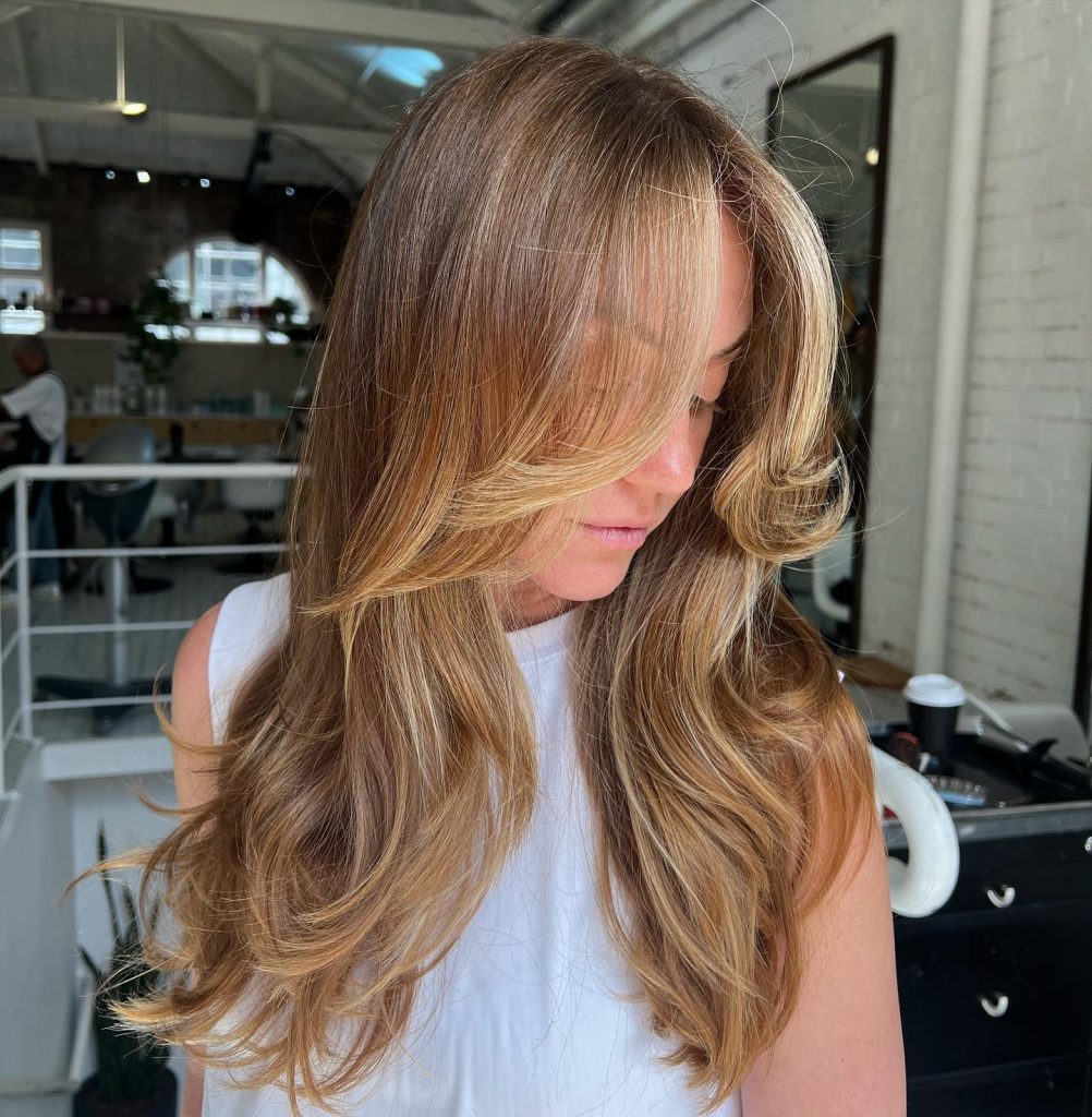 25 Trendy Butterfly Haircut Unstyled Ideas for Women in 2024: Embrace ...